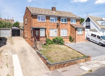 Properties for sale in Strood | Robinson Jackson